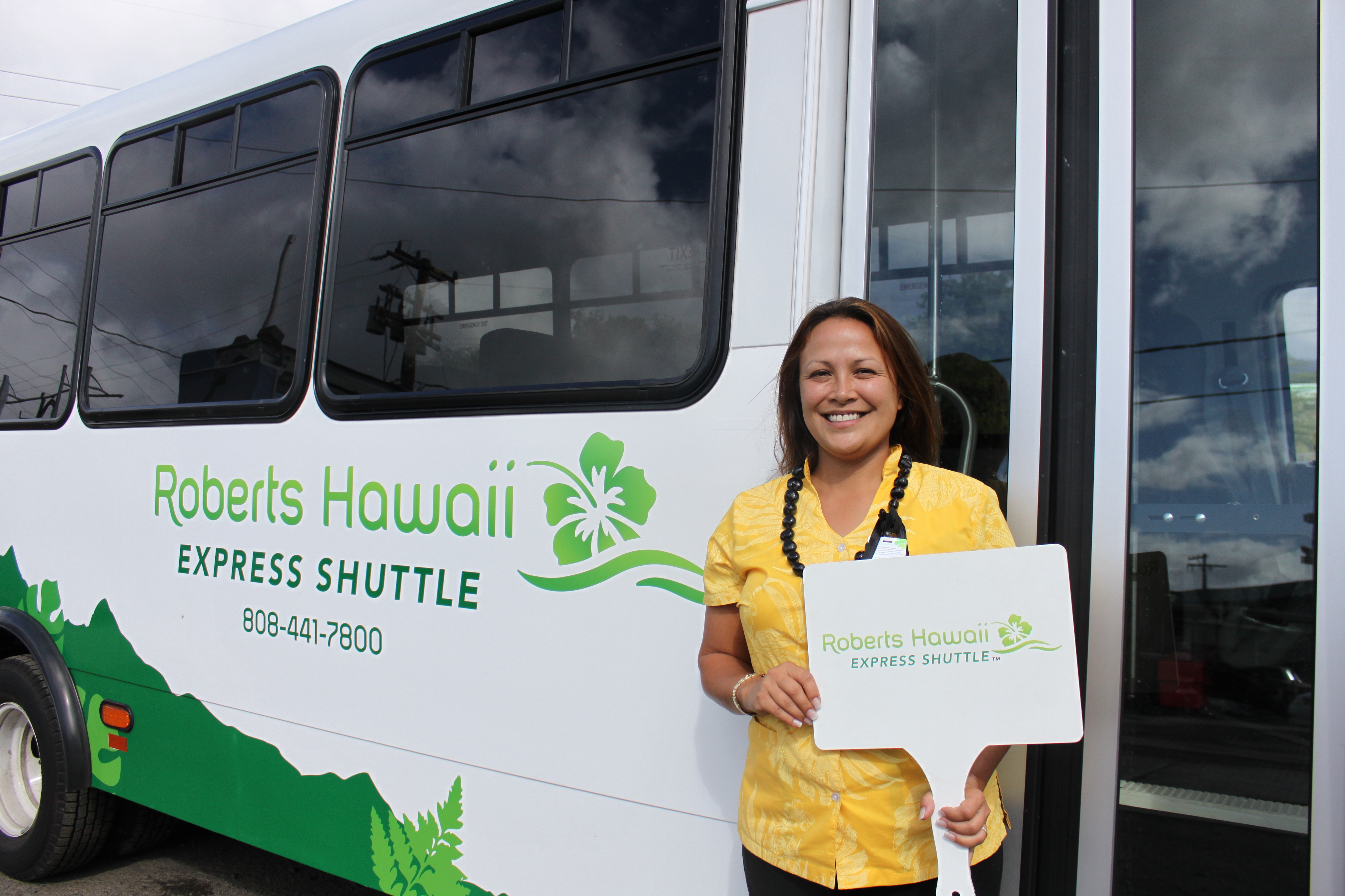 Sheraton Waikiki Beach Hotel and Spa Airport Shuttle - Roberts Hawaii ...
