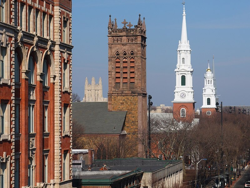 Explore New Haven with Captivating Walking Tours