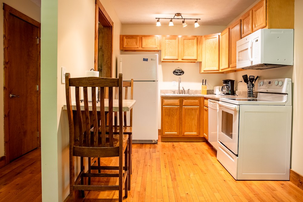 Deluxe 2-Bedroom Outback Cabin | Adventures on the Gorge