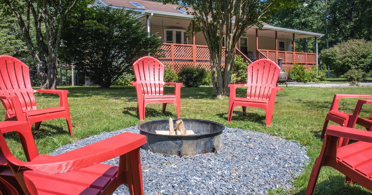 Deluxe Miles House | Adventures on the Gorge