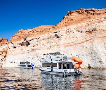 Bullfrog Marina Lake Powell | Lake Powell Resorts & Marinas