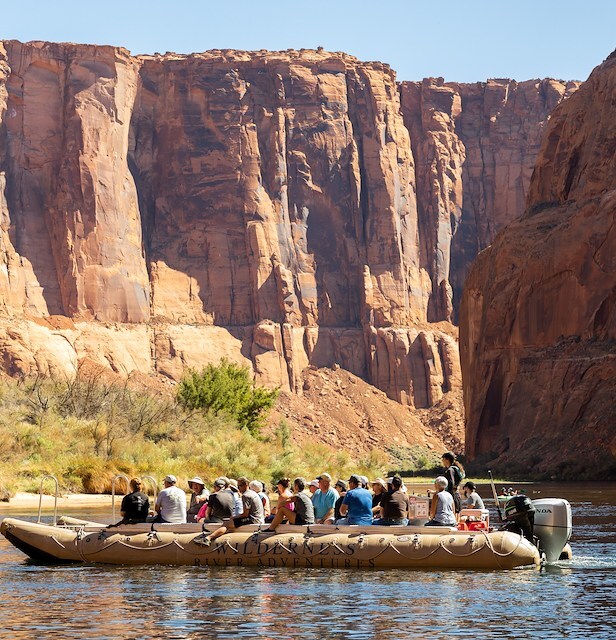 Lake Powell Vacation Rental Packages | Lake Powell Resorts & Marinas