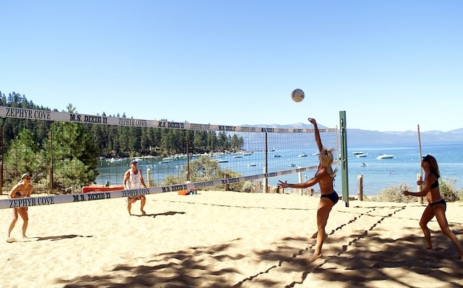 Zephyr Cove Marina | Zephyr Cove Resort.