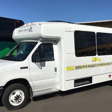 Airport Shuttle | Roberts Hawaii