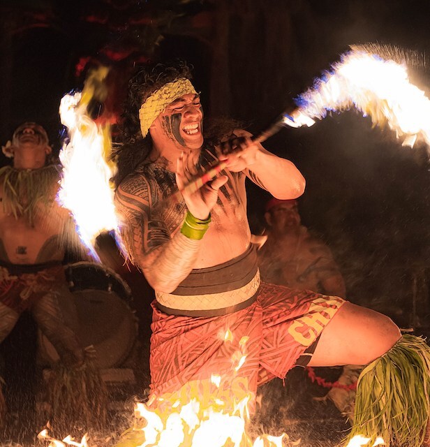 Chief's Luau | Roberts Hawaii Copy 1