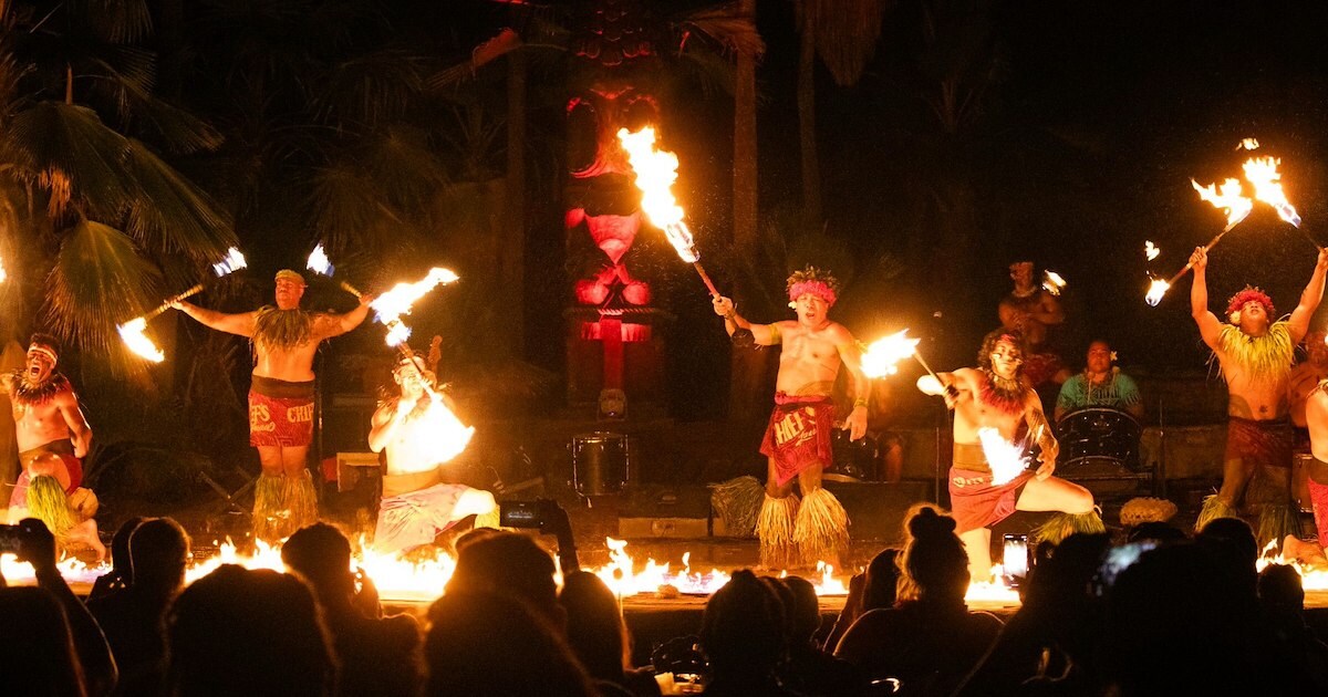 Chief's Luau Gallery