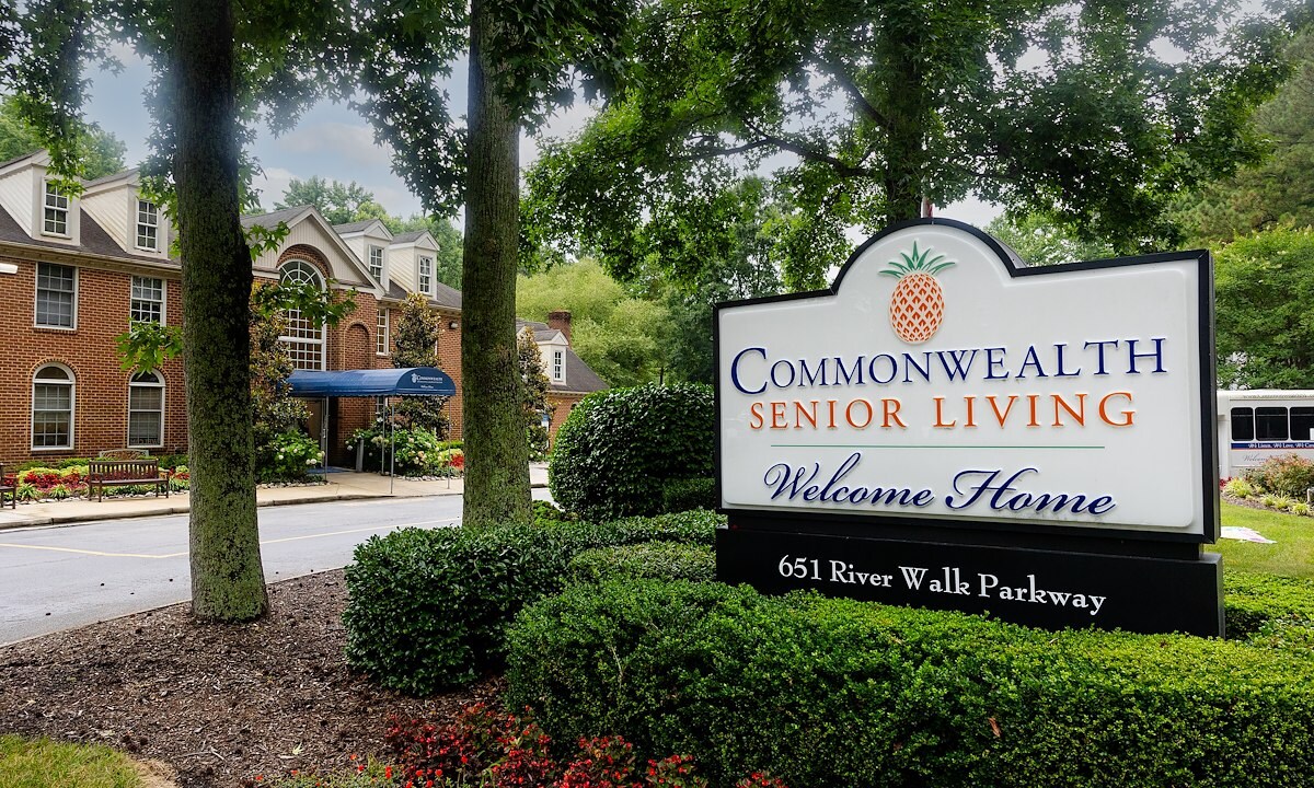 Georgian Manor Senior Care | Commonwealth Senior Living