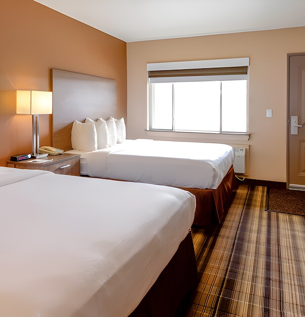 Stay in the Heart of Boulder | Boulder University Inn