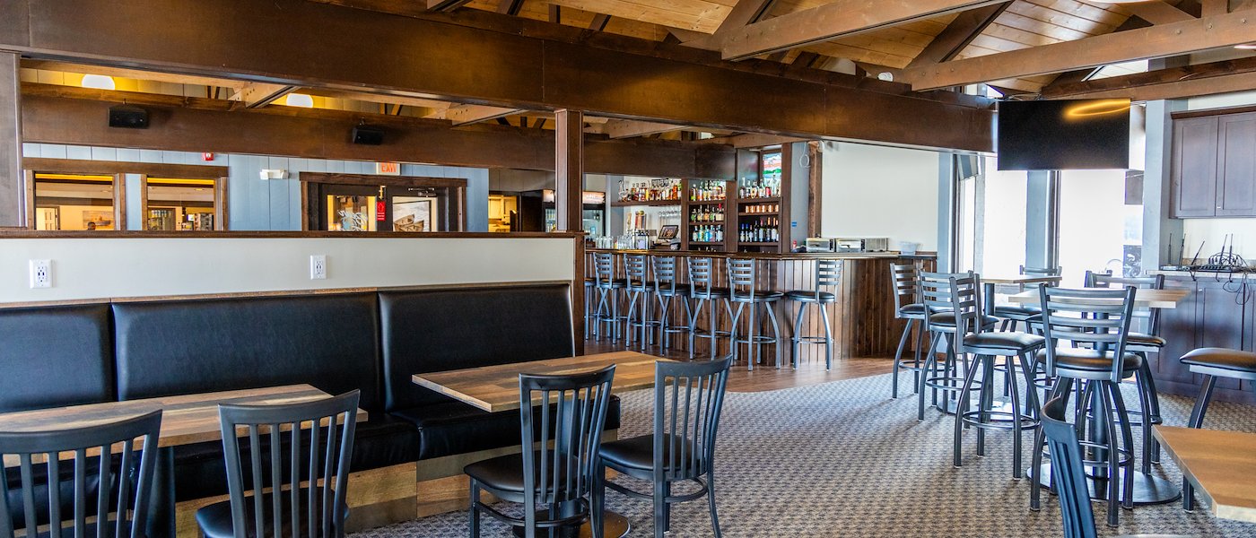 Bars in Brainerd, MN | Cragun’s Resort