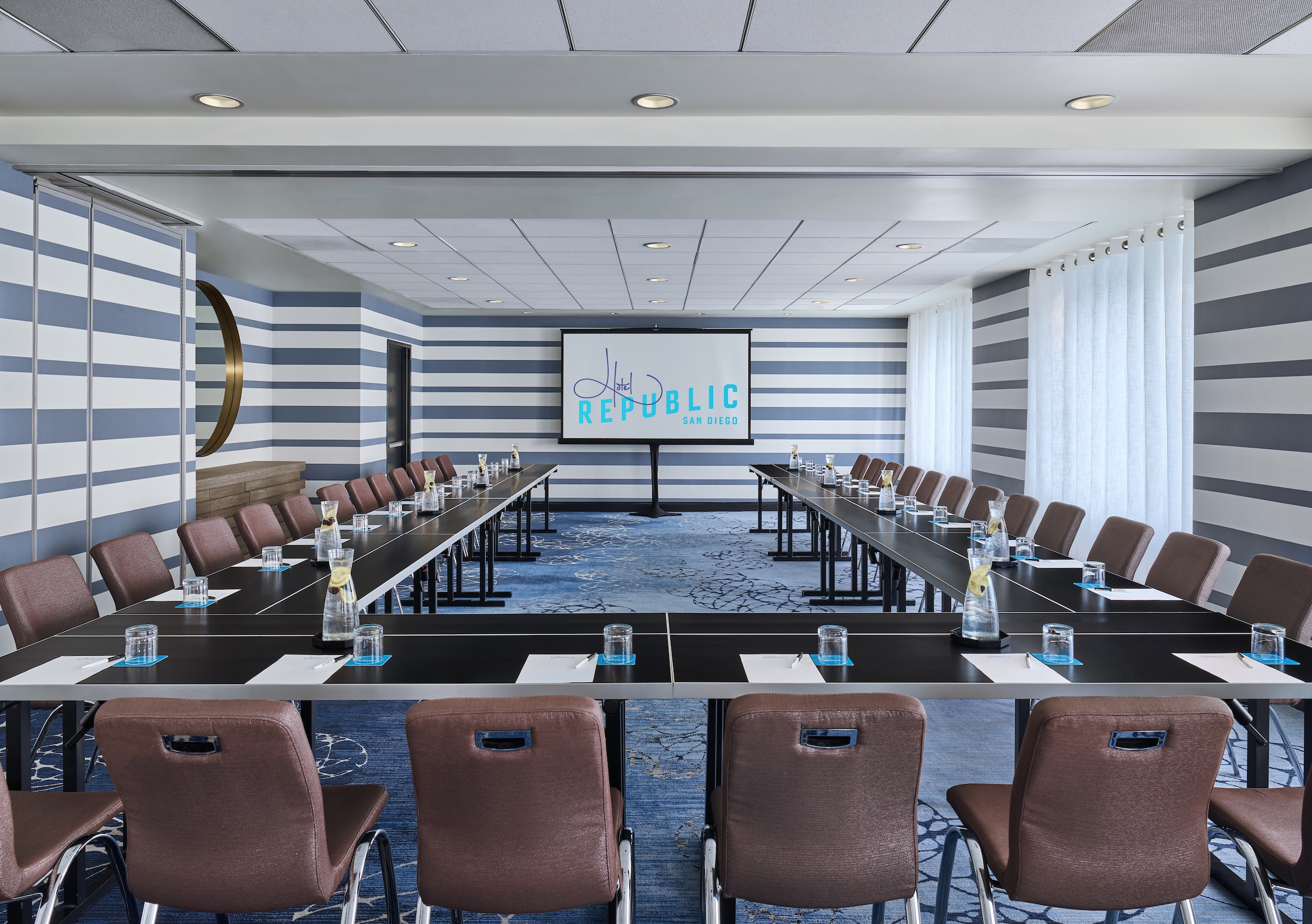 Group Global Sales Crescent Group