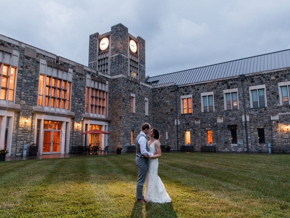 Virginia Tech On-campus Hotel Photos - Inn at Virginia Tech