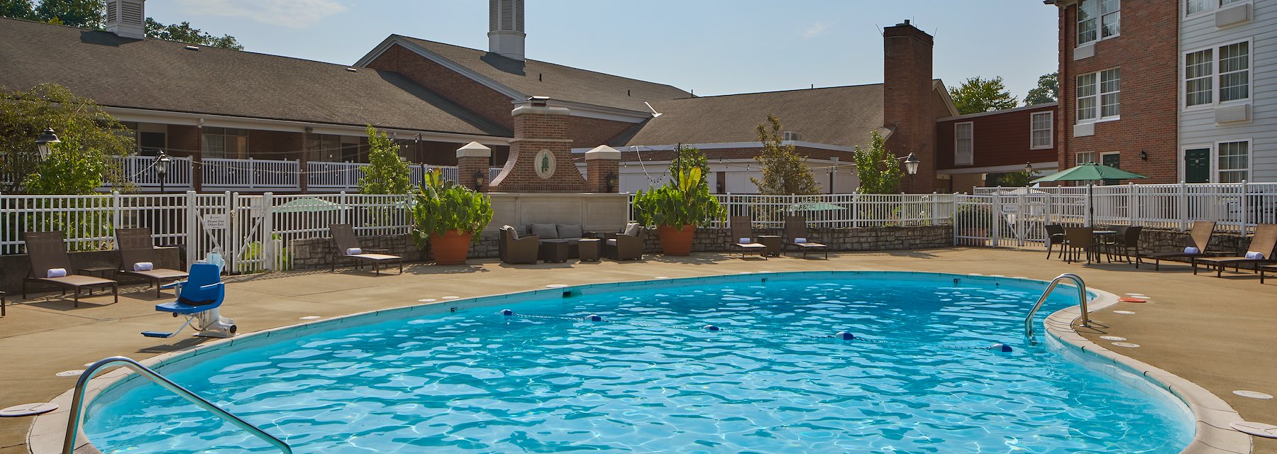 Athens Hotels with Pools | Ohio University Inn and Conference Center