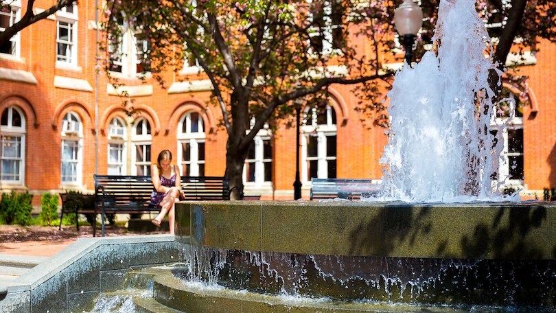 Georgetown DC Hotels | The Hoya Hotel Georgetown DC