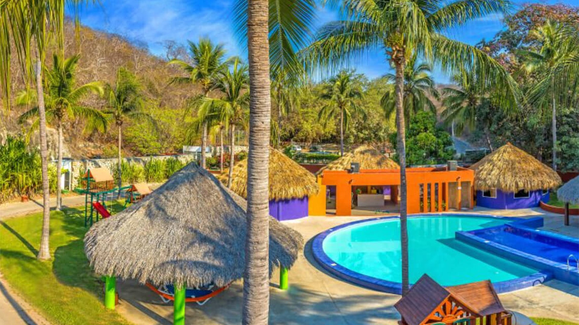 Las Brisas Huatulco Wedding Packages | Destination Weddings