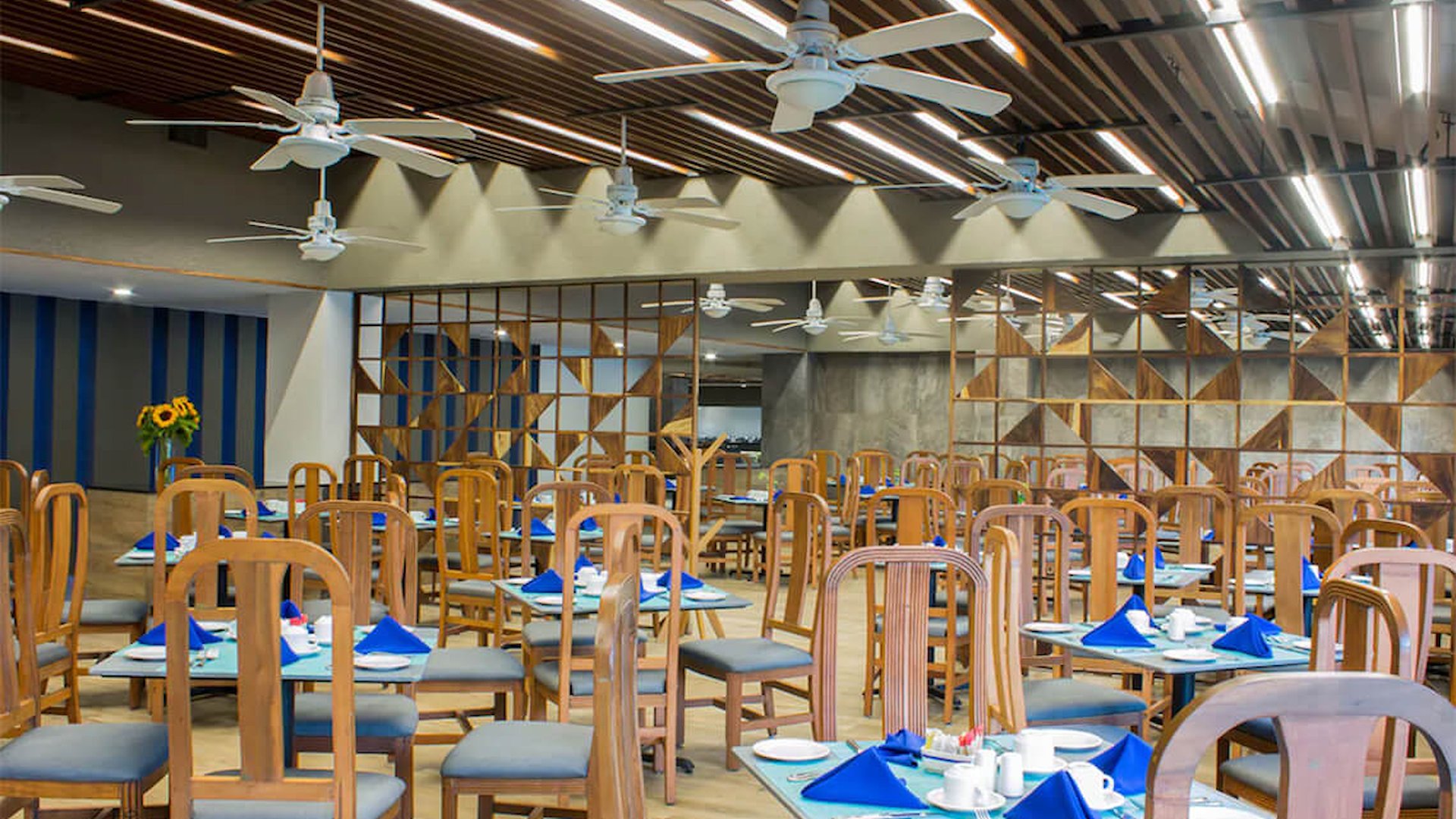 Las Brisas Huatulco Wedding Packages | Destination Weddings