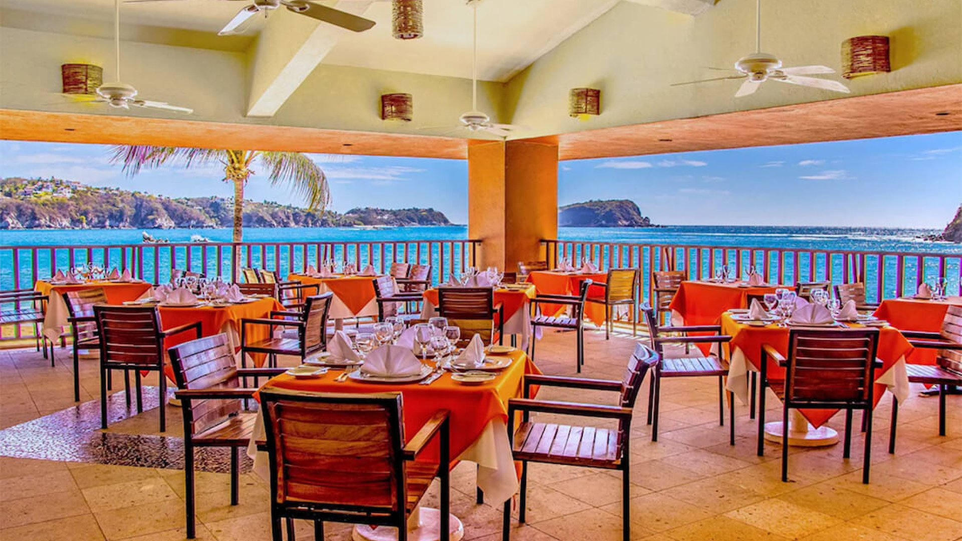 Las Brisas Huatulco Wedding Packages | Destination Weddings