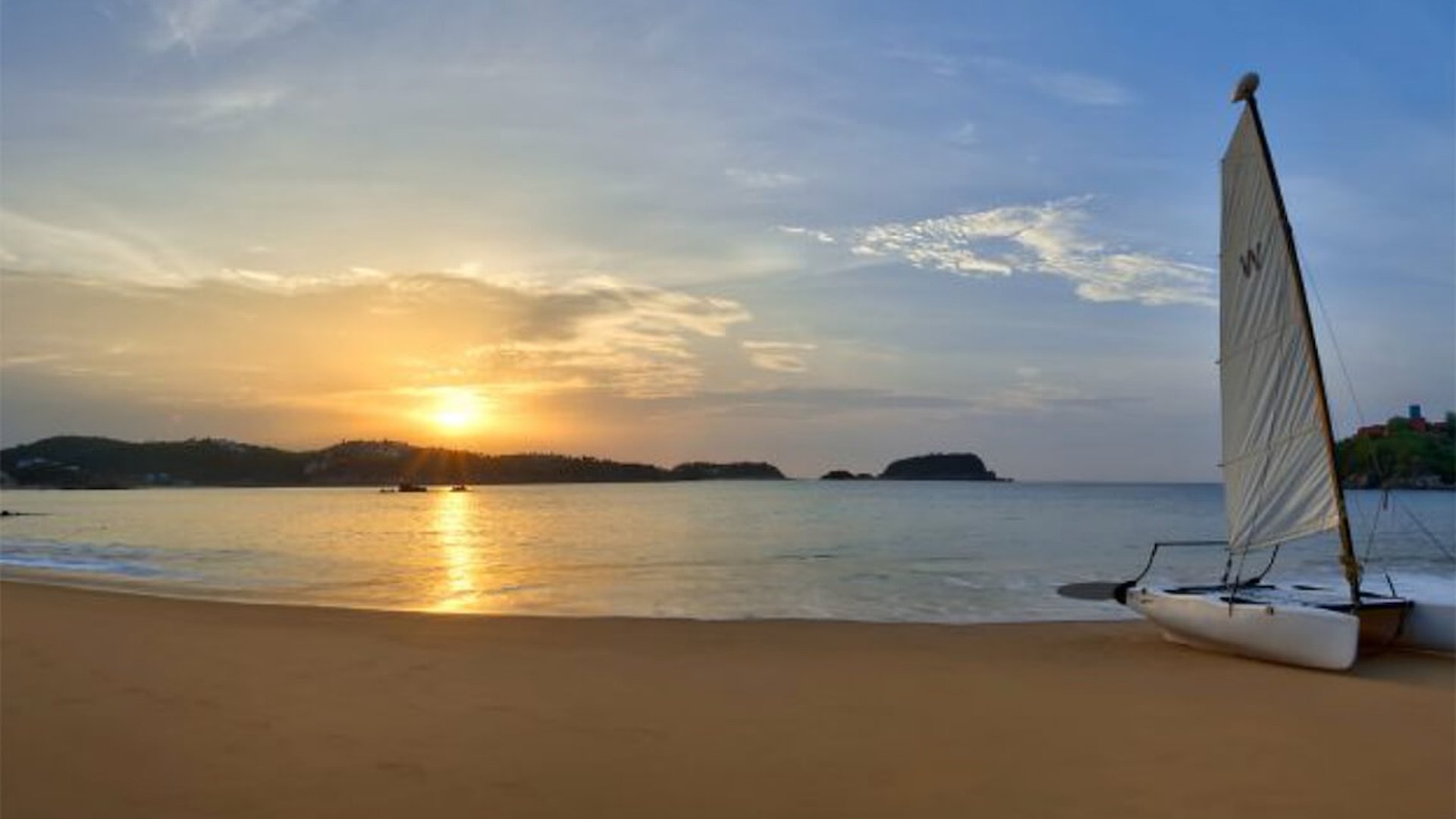 Las Brisas Huatulco Wedding Packages | Destination Weddings