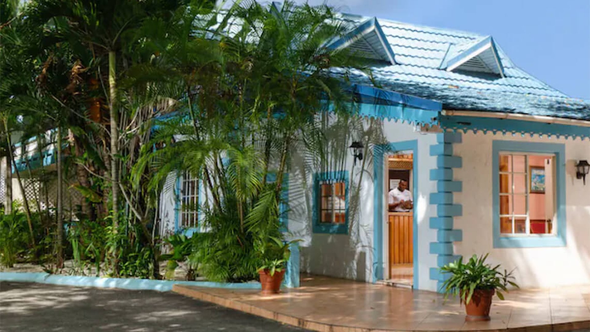 Legends Beach Resort Negril Wedding Packages | Destination Weddings