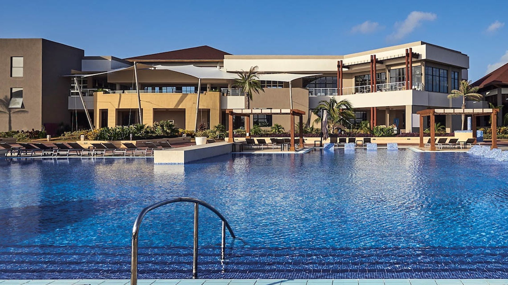 Pullman Cayo Coco Wedding Packages | Destination Weddings