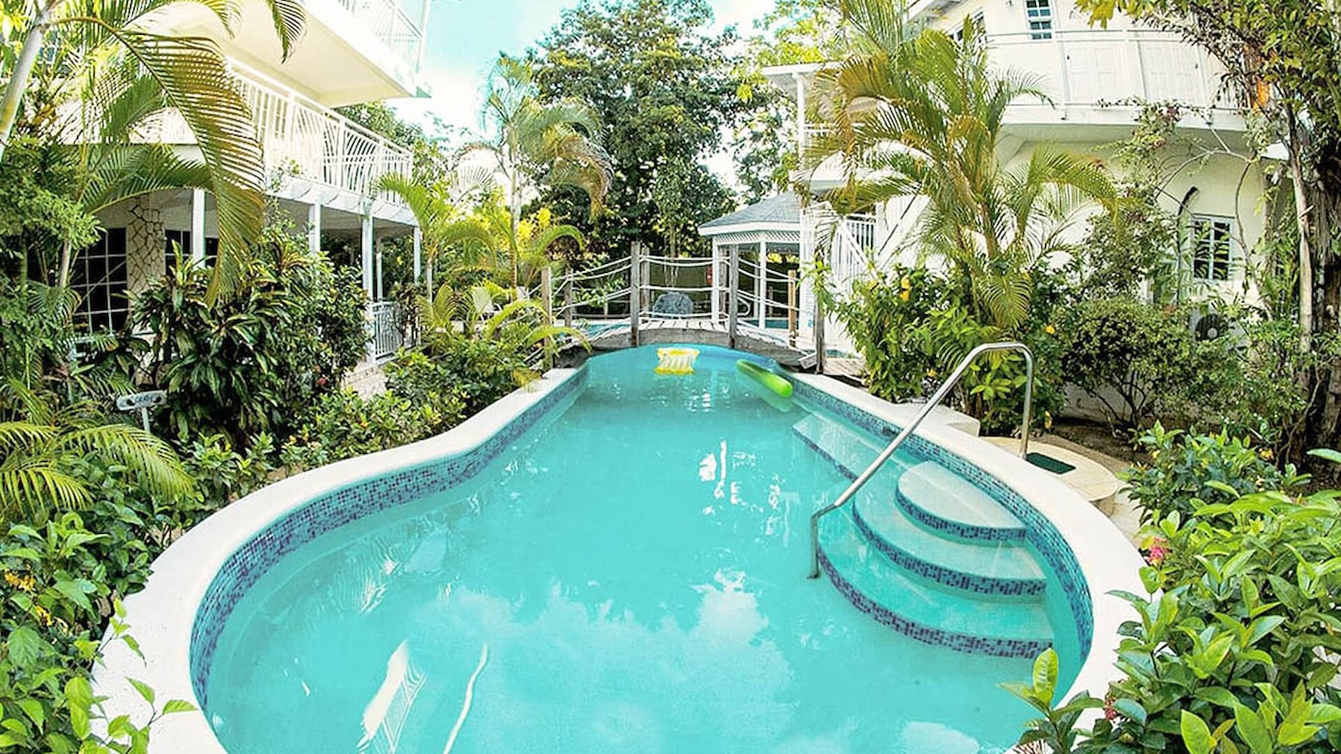 Rondel Village Negril Wedding Packages | Destination Weddings