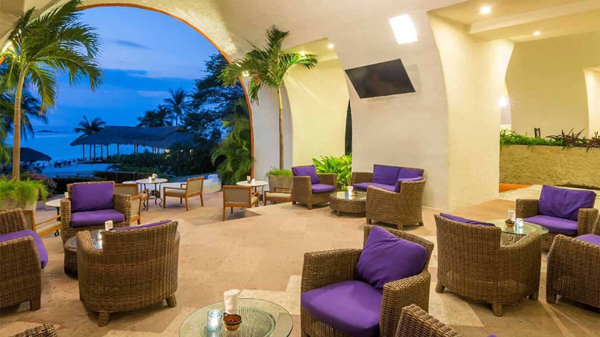 Camino Real Zaashila Huatulco Hotel Wedding Packages | Destination Weddings