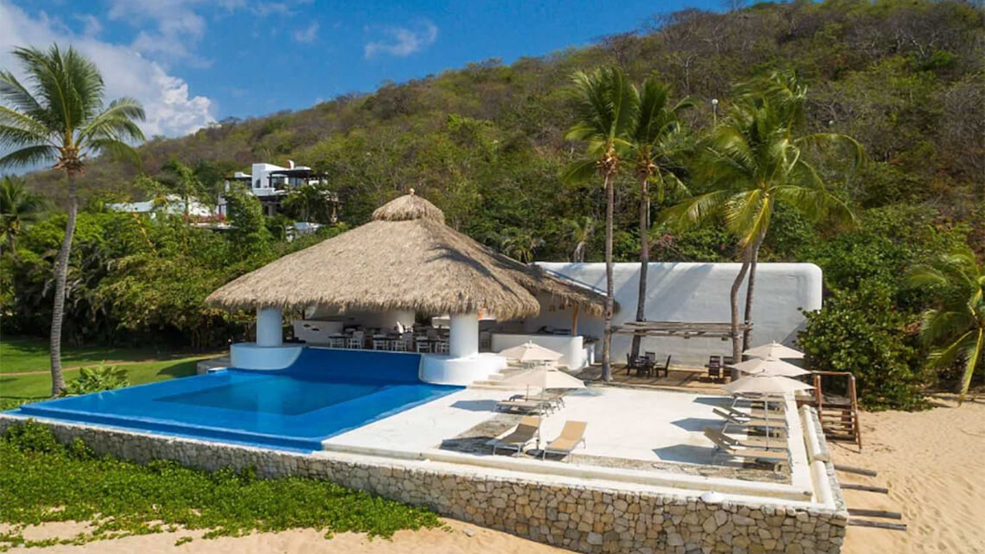 Camino Real Zaashila Huatulco Hotel Wedding Packages | Destination Weddings