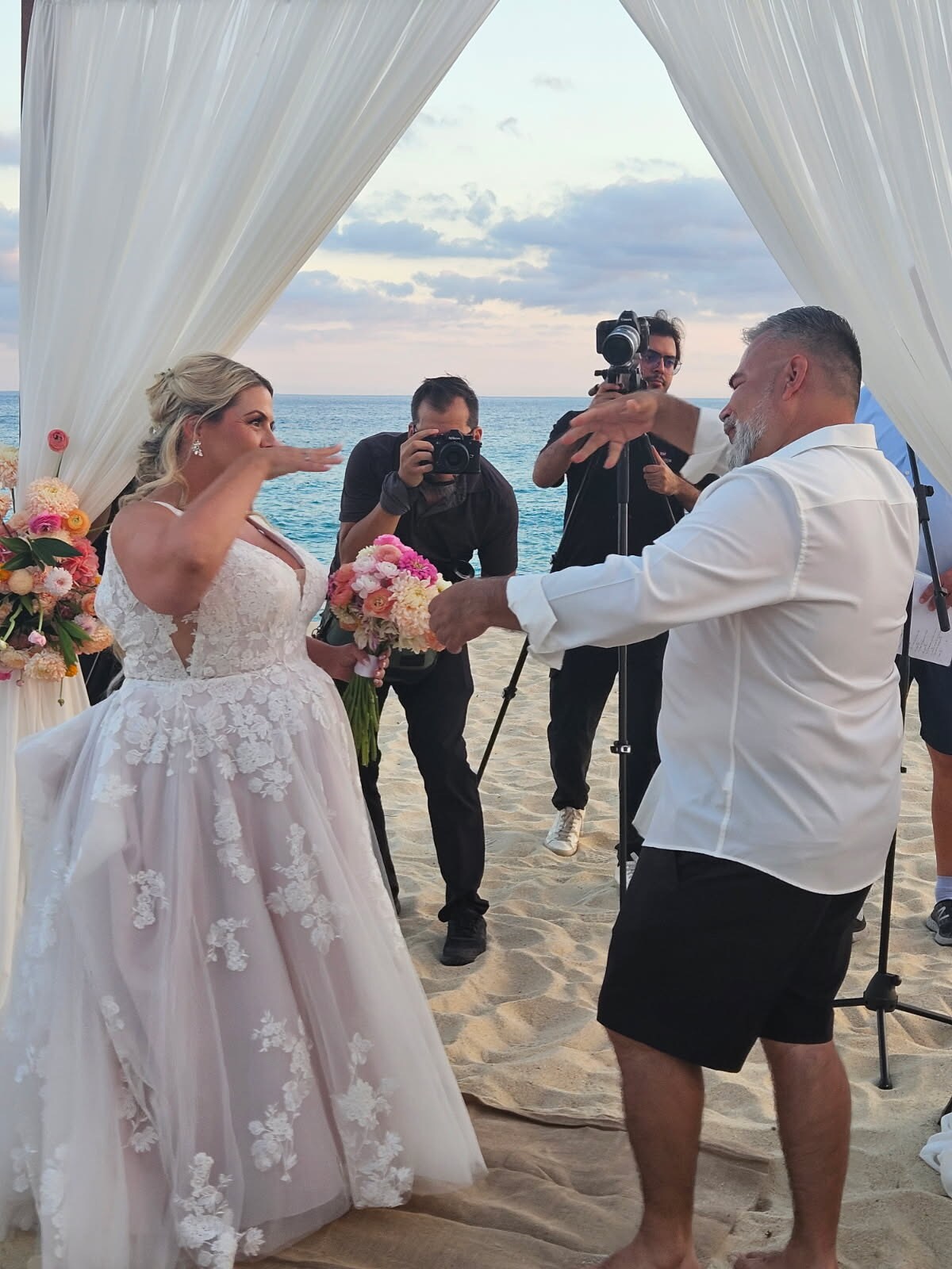 Kim & Juan’s Destination Wedding in Los Cabos, Mexico
