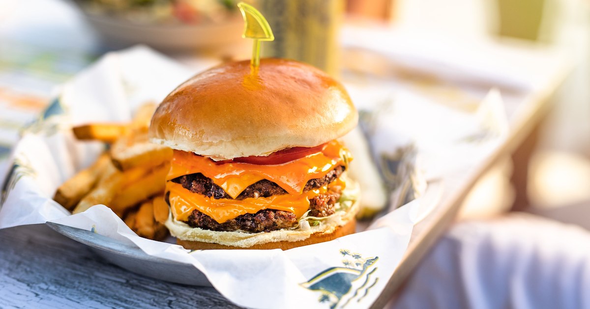 Lake Ozarks Restaurant | Margaritaville Resort Ozarks