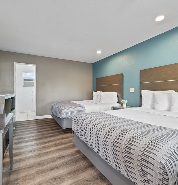 Chula Vista Hotel Rooms | Hotel Palmeras Chula Vista