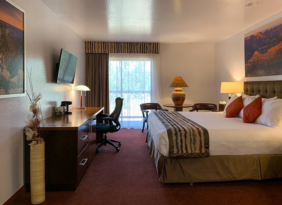 Official Website | Grand Canyon Plaza Hotel