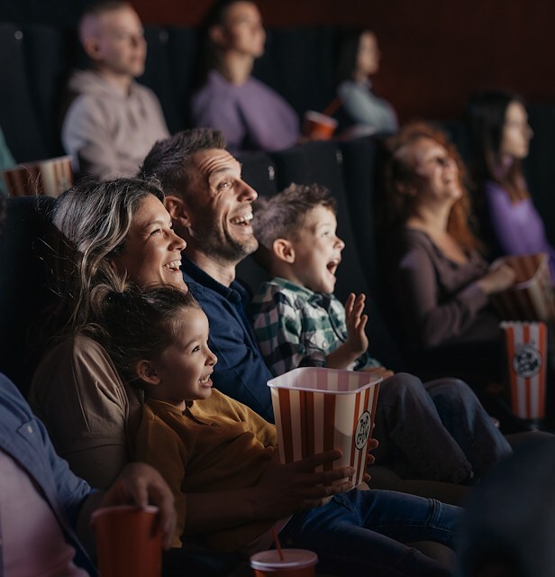 Grand Canyon IMAX Theater | Grand Canyon Plaza Hotel