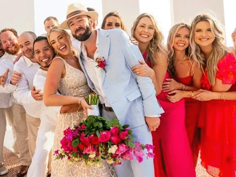 8 CREATIVE WAYS TO WELCOME YOUR WEDDING GUESTS