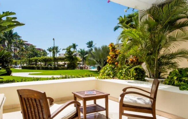 Master / Parlor Pool View – Grand Velas Riviera Nayarit