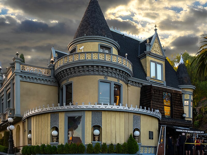 Things to Do in Hollywood CA - The Hollywood Roosevelt