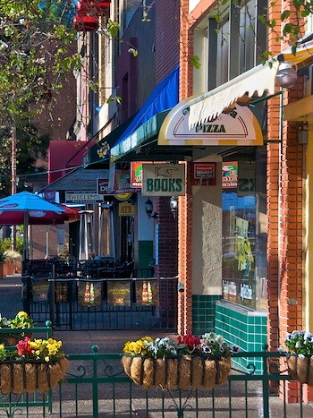 Hotel E | Downtown Santa Rosa Hotel Near Dining & Shopping