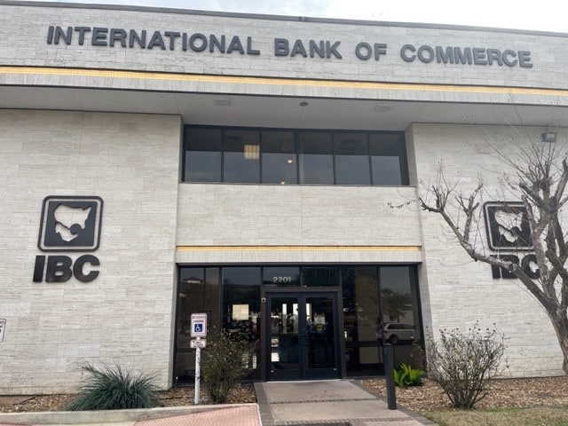 Welcome to IBC Bank at 2201 NW Military Dr., San Antonio, TX.