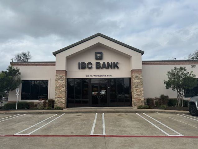 Welcome to IBC Bank at 301 W Whitestone Blvd., Cedar Park, TX.