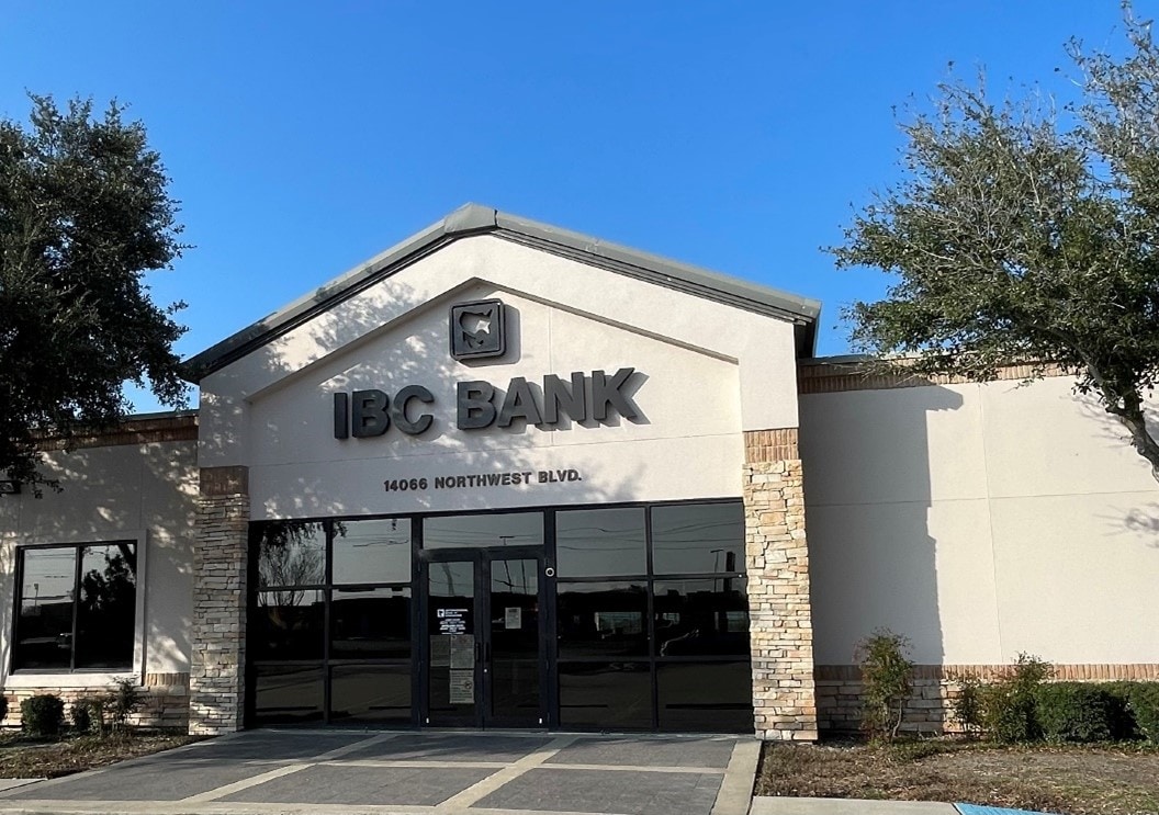 Welcome to IBC Bank at 14066 Northwest Blvd., Corpus Christi, TX.