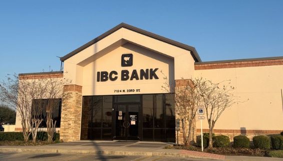 Welcome to IBC Bank at 7124 N 23rd St., McAllen, TX.