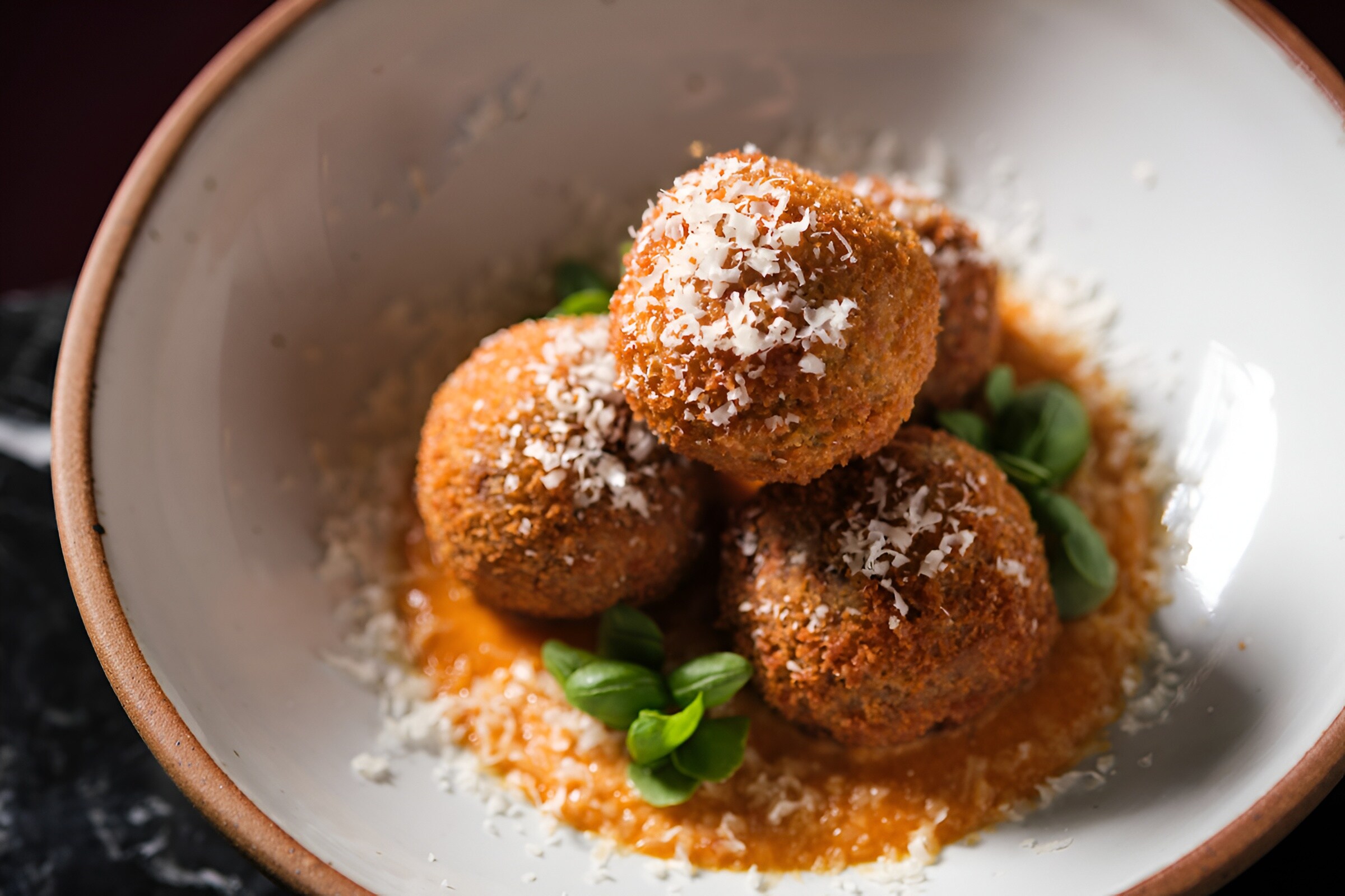 Gallery | Bar Fellini – A Visual Taste of Boston Nights