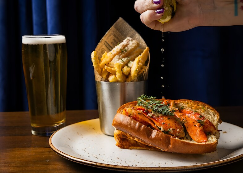 Restaurants Downtown Phoenix - Blue Hound Kitchen & Cocktails