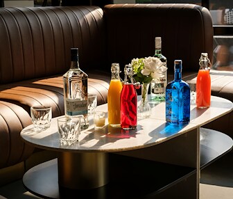 Stratus Lounge Philadelphia | Rooftop Bar, Cocktails & DJs