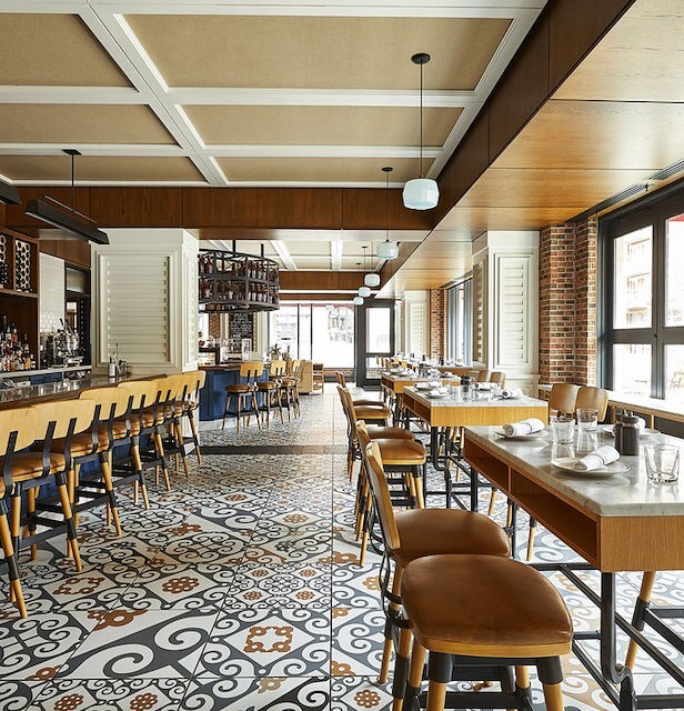 Mediterranean Restaurants in Milwaukee - Tre Rivali