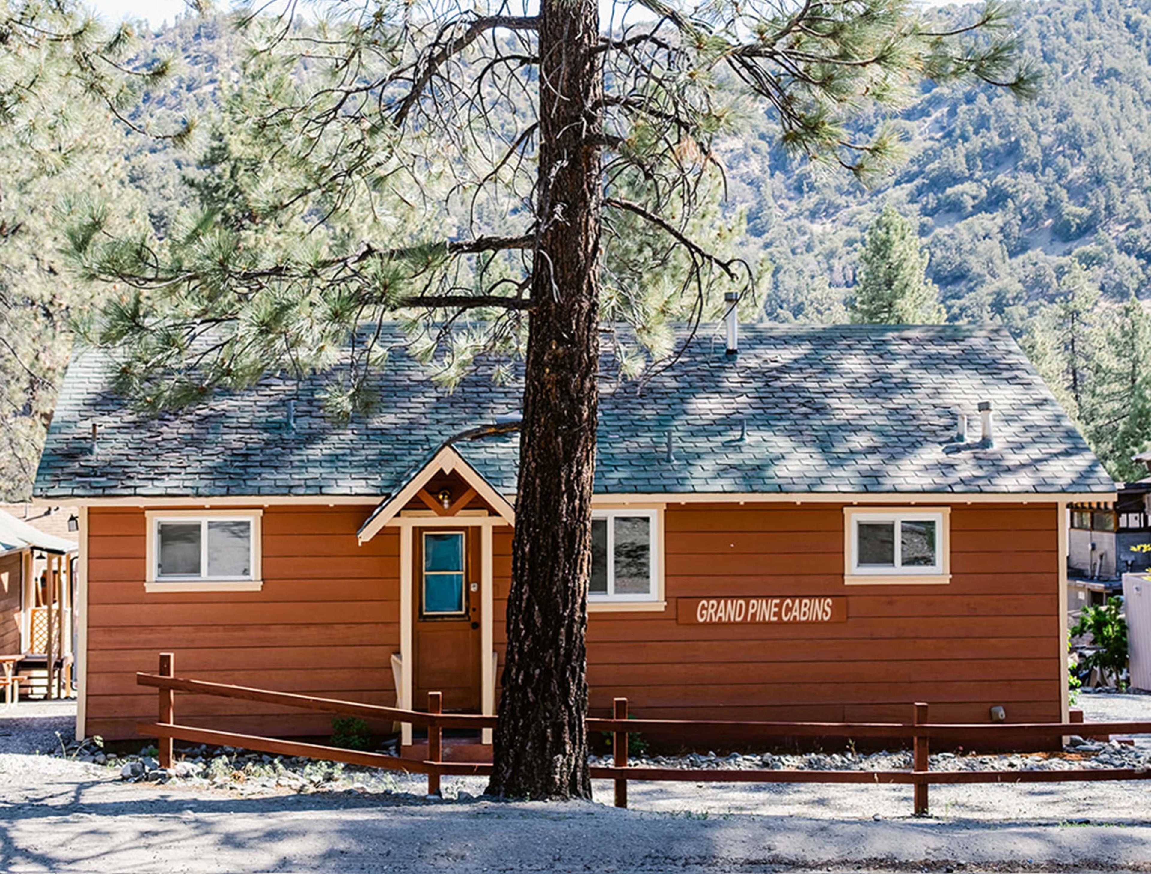 Grand Pine Cabins Photo Gallery – Scenic Mountain Views