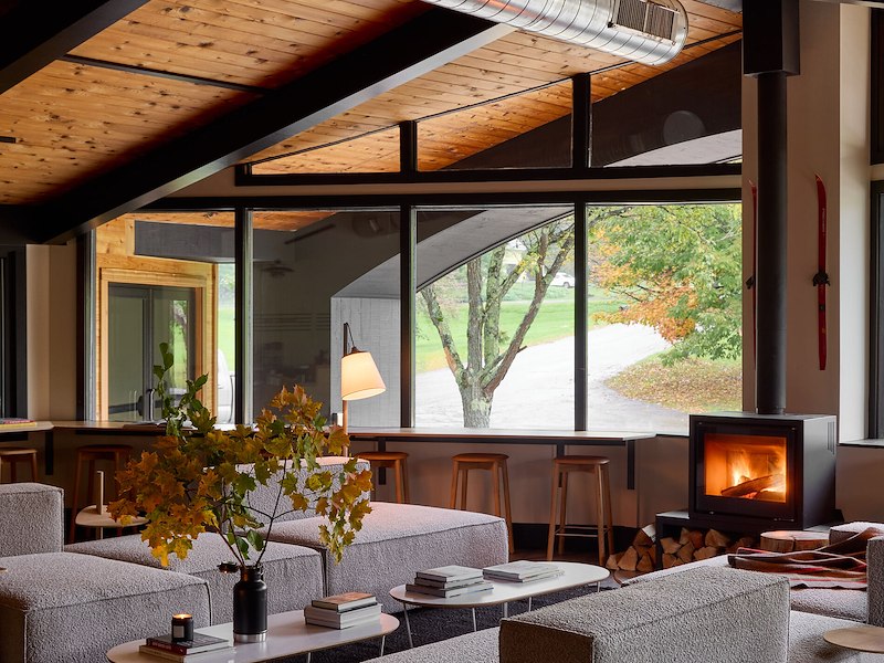 Bluebird Tälta Lodge - Rooms and Suites | Tälta Lodge | Stowe, Vermont ...
