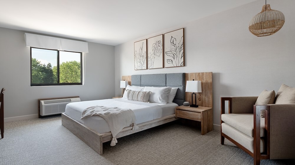 Modern Rooms at WAVE Marblehead | Comfort & Style