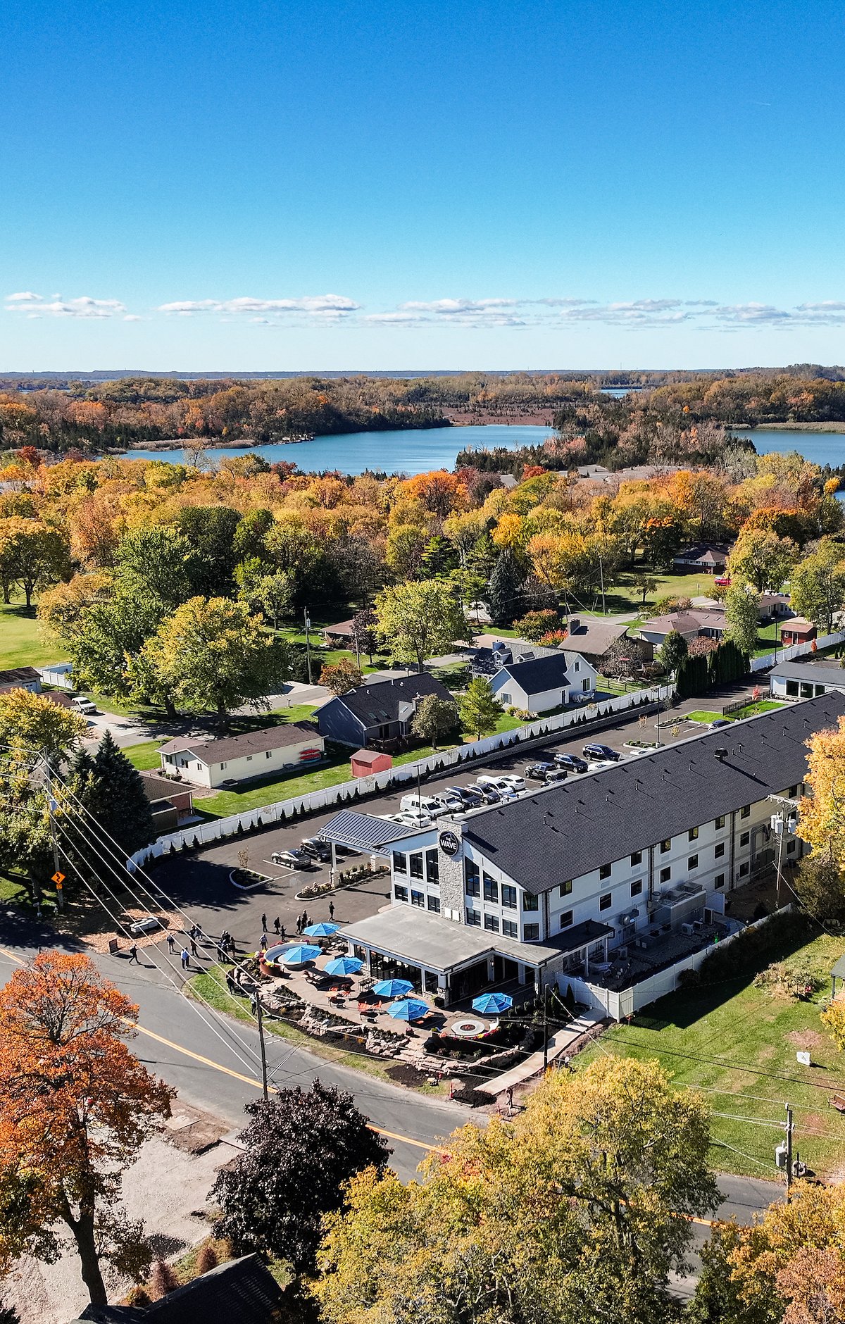 WAVE Marblehead | A Modern Waterfront Stay in Ohio