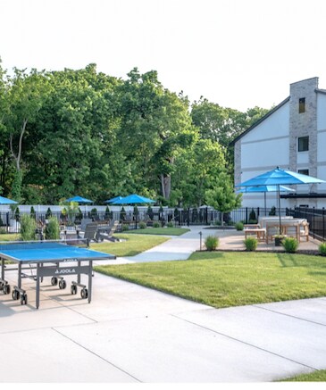 About The Wave at Marblehead | A Unique Waterfront Retreat