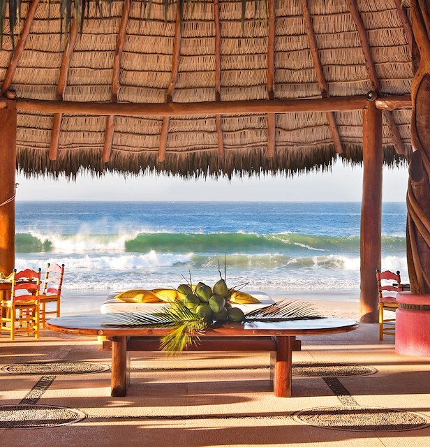 La Palapa Beach Club | Las Alamandas Resort