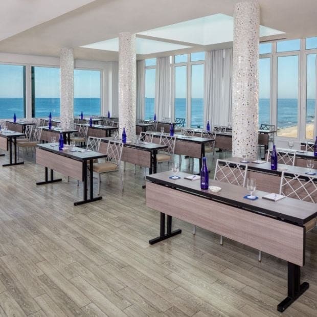 Luxury Oceanfront Hotel in Long Beach | Allegria Hotel